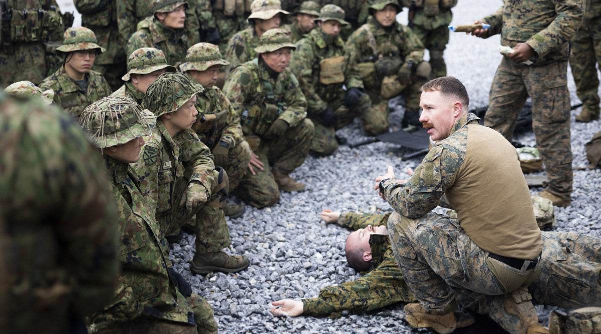 How the US Navy’s Medical Teams Save Lives in War Zones — USN for Life